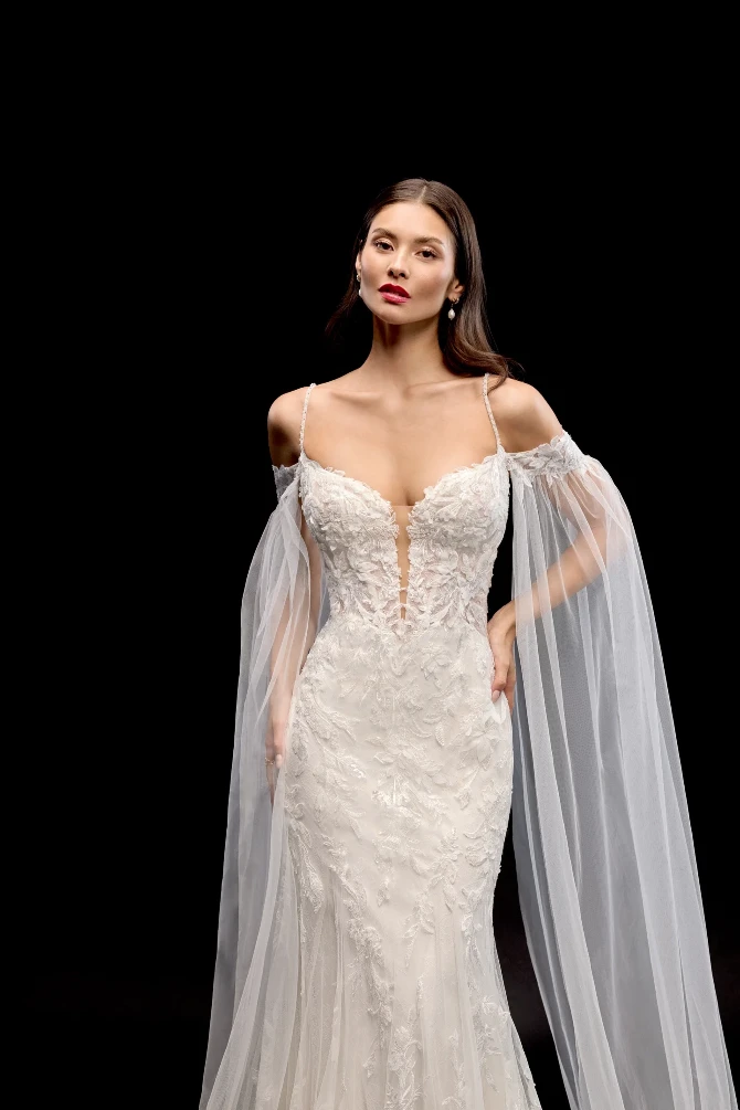 Justin Alexander Signature | Leila + Lace Bridal - Lilith | Leila and ...
